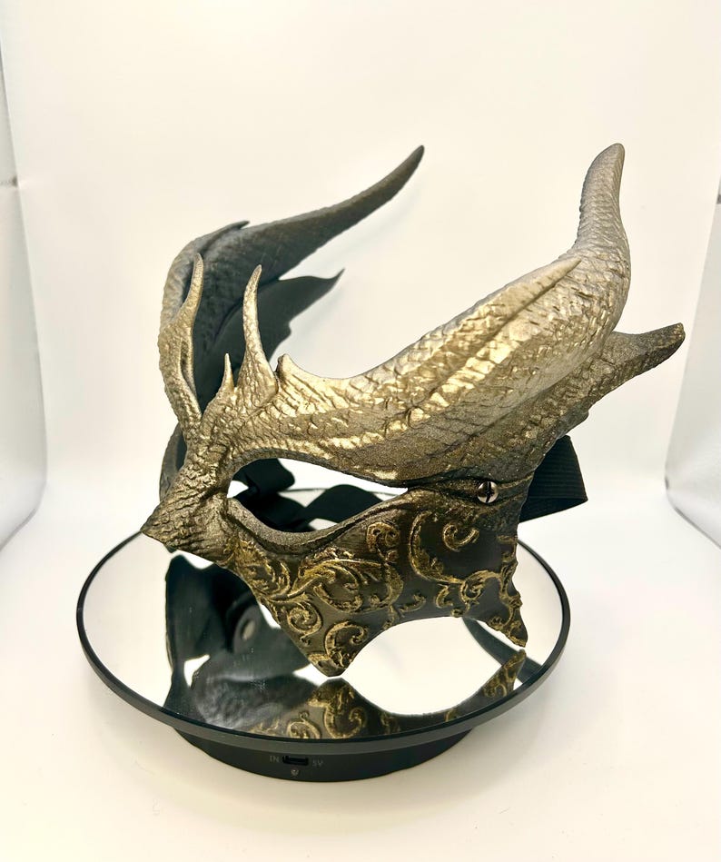 Dragon Scale Masquerade Mask - Etsy
