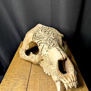 Bear Skull Shoulder Armor – LARP & Cosplay - Etsy