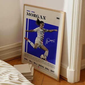 Alex Morgan Poster, USA Women Footballer, Soccer Gifts, Sports Poster ...