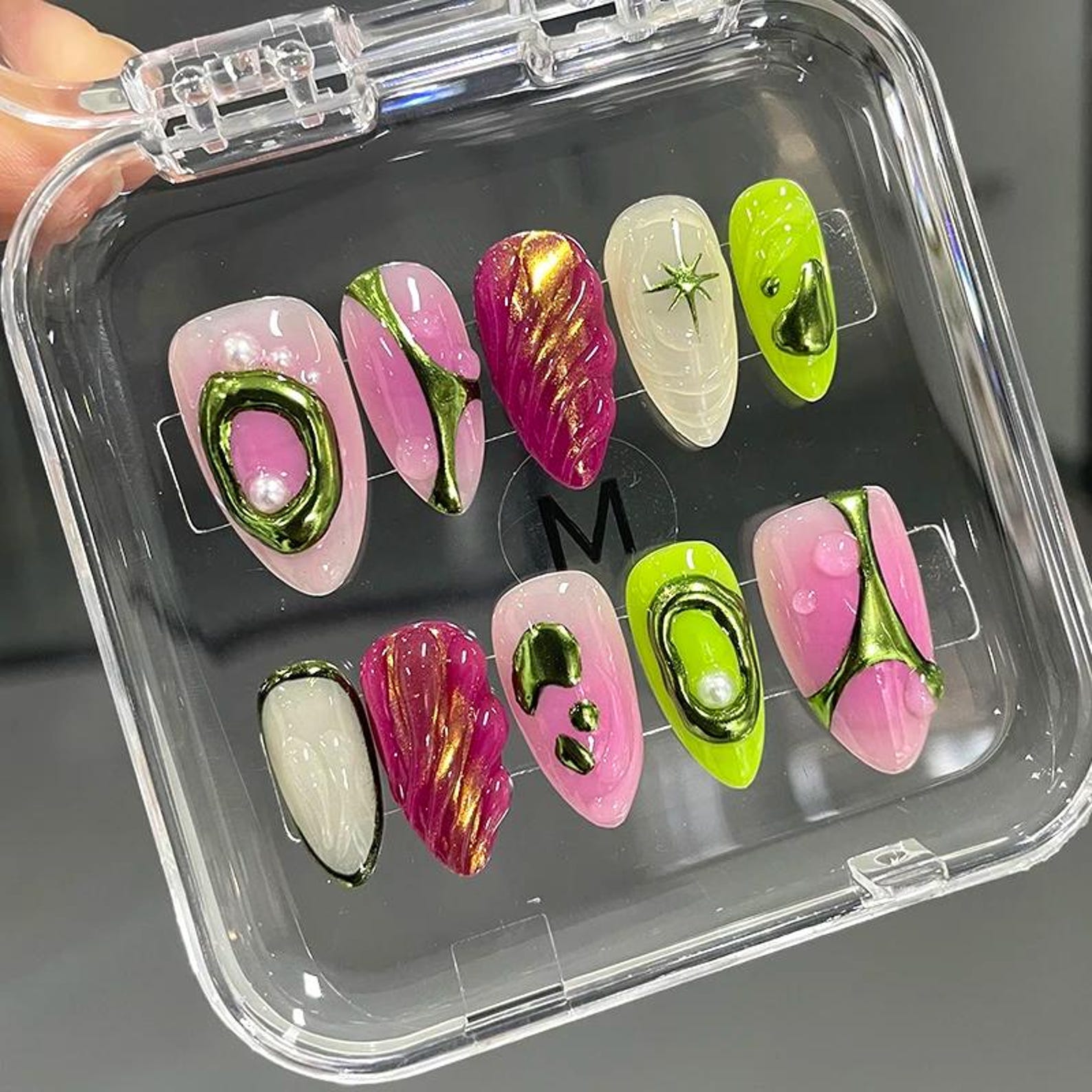 Wicked Inspired Press on Nails, Elphaba Nails, Glinda Nails, Purple and ...