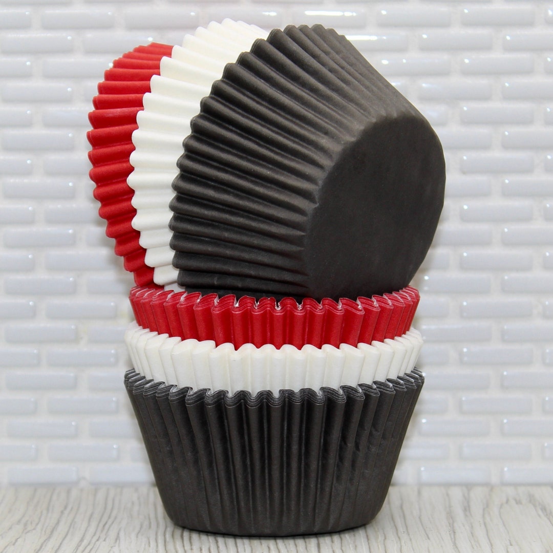 Red, White & Black Heavy Duty Cupcake Liners (qty 45) Red Cupcake Liner ...