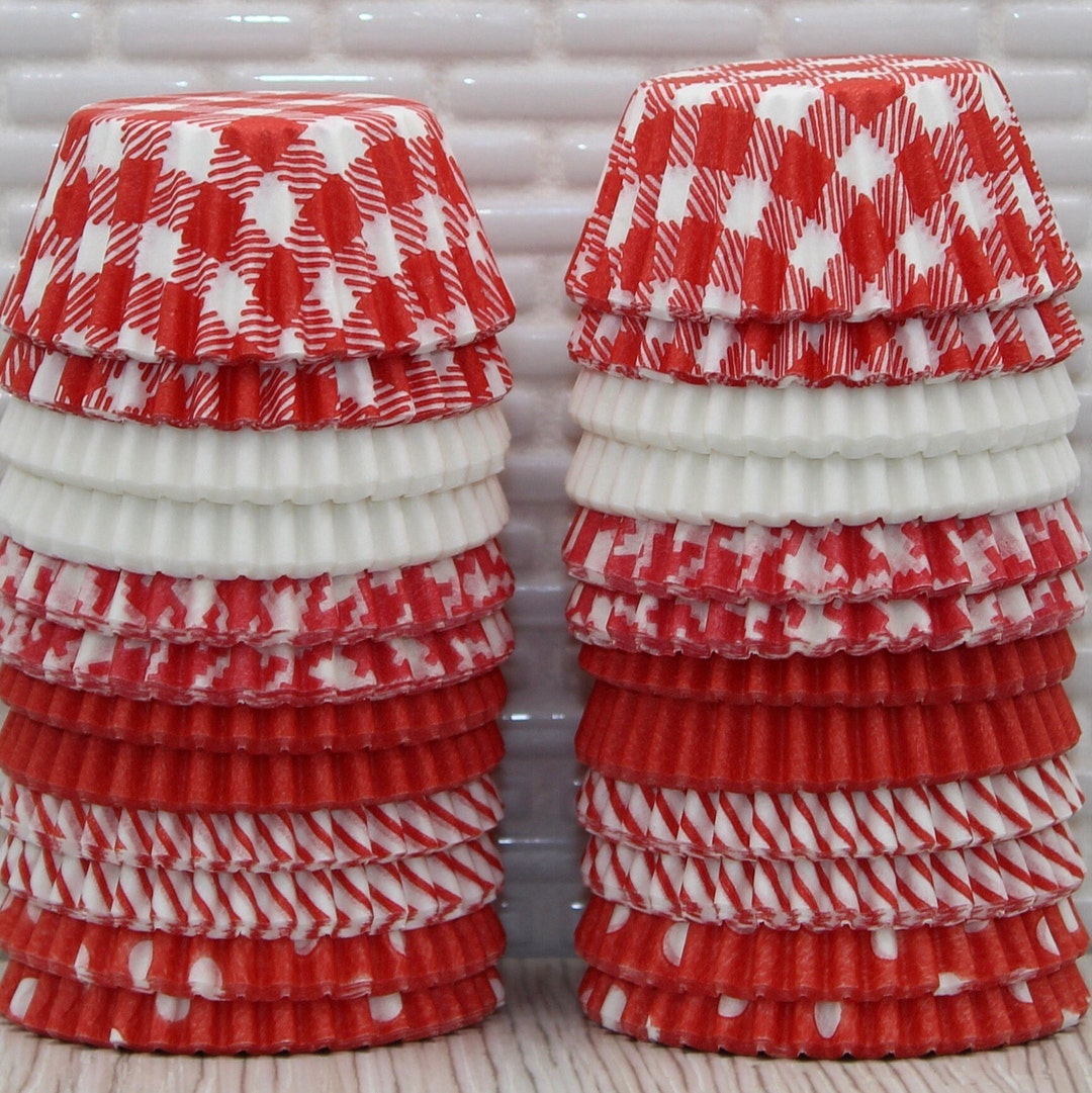 Mini Red Cupcake Liner Assortment (qty 90) | Mini Red Baking Cup ...