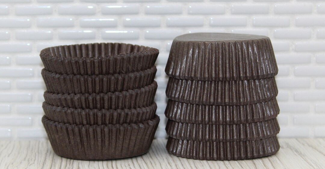 Brown Candy Cups 1 3/4"b X 5/8"h (qty 525) | Brown Glassine Candy Cups ...