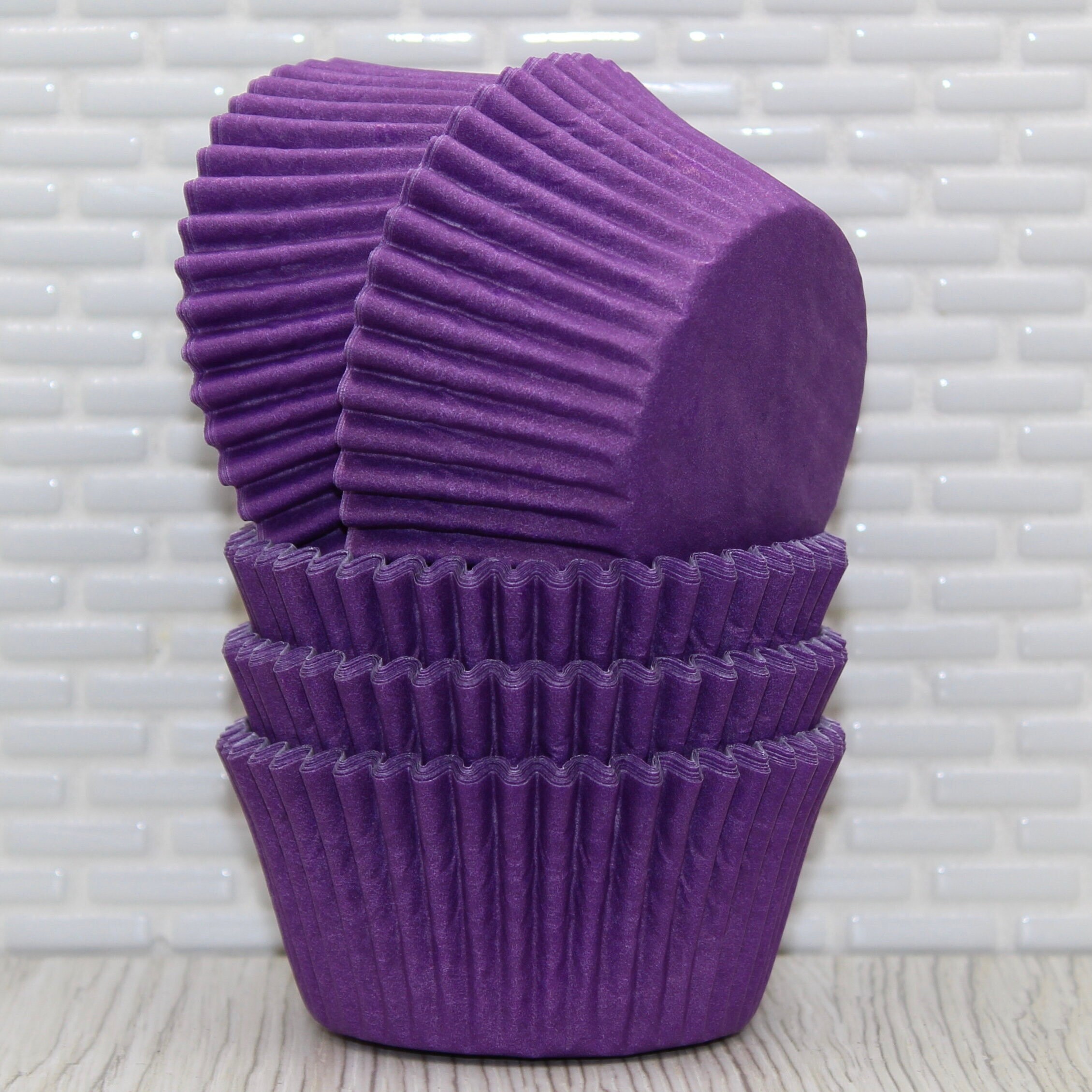 Purple Plum Heavy Duty Cupcake Liners (qty 32) Purple Cupcake Liners ...