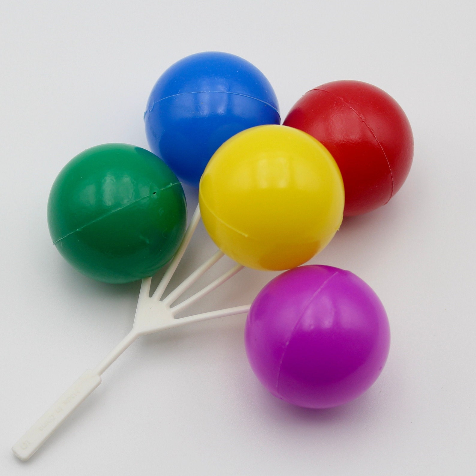 Large Primary Balloon Clusters (qty 3 Picks) Primary Balloon Clusters ...