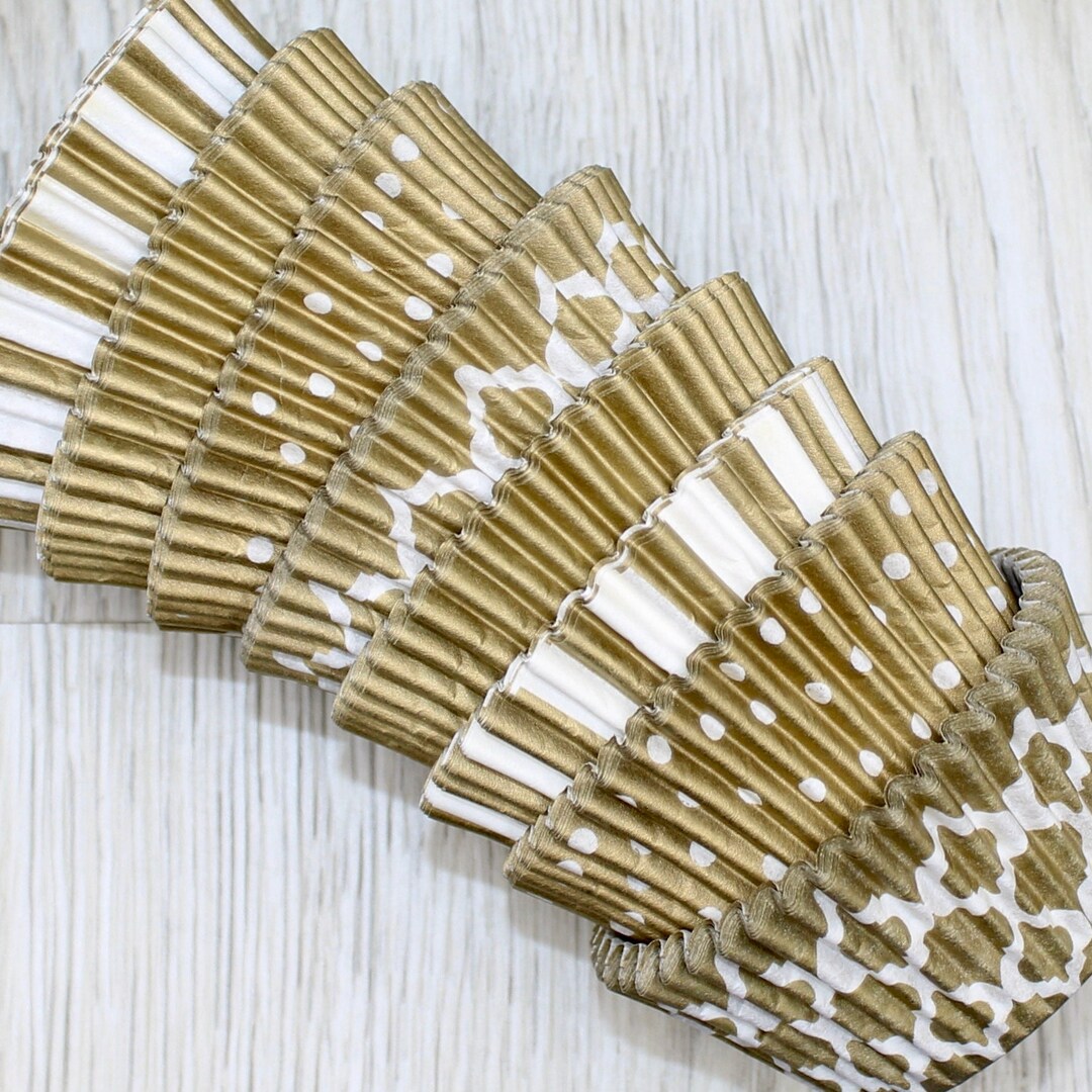 Gold Heavy Duty Cupcake Liner Collection (qty 40) Gold Heavy Duty ...
