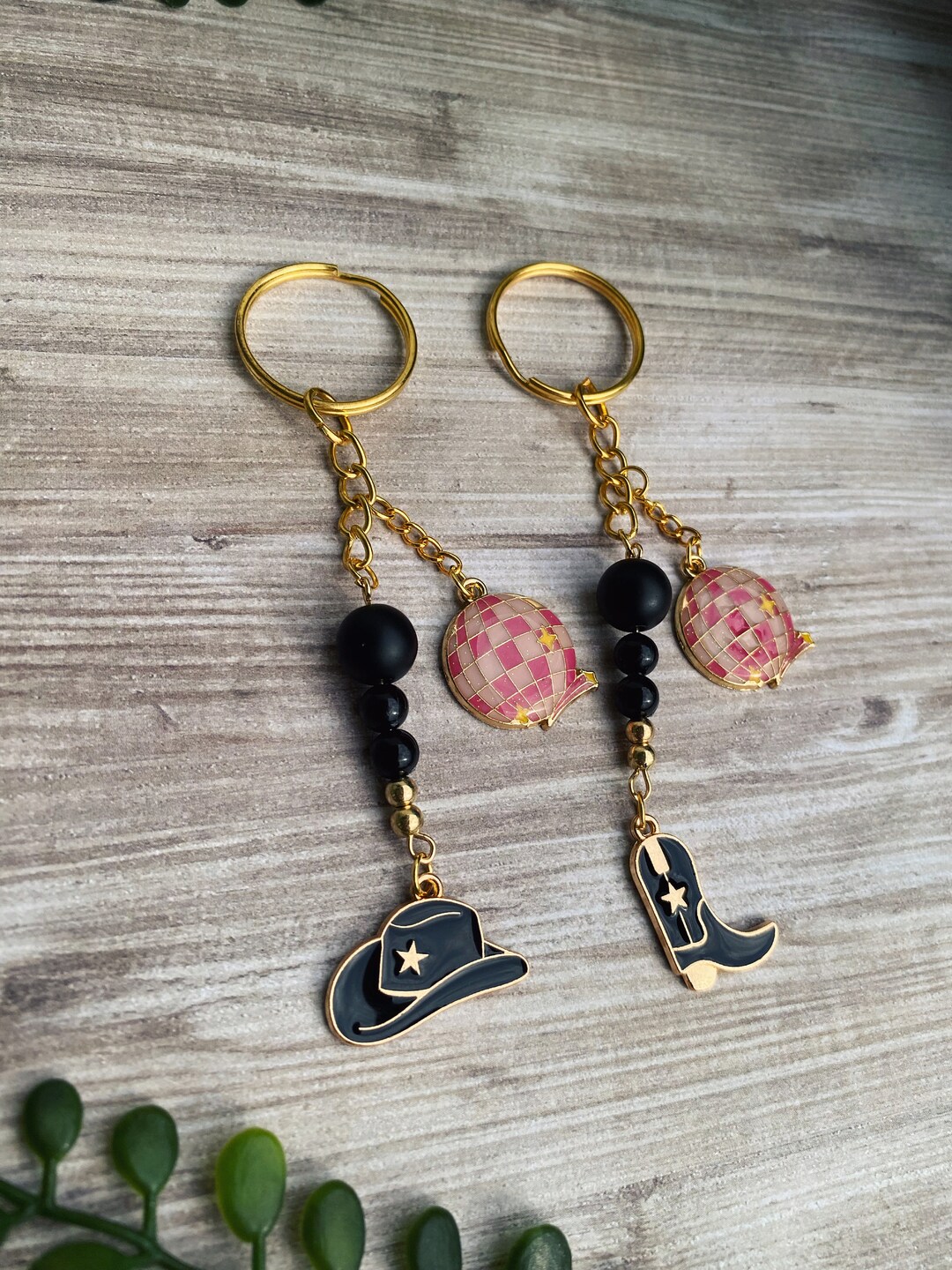 Mini Southern Hat & Boot Beaded Keychain, Southern Style Key Ring, Cute ...