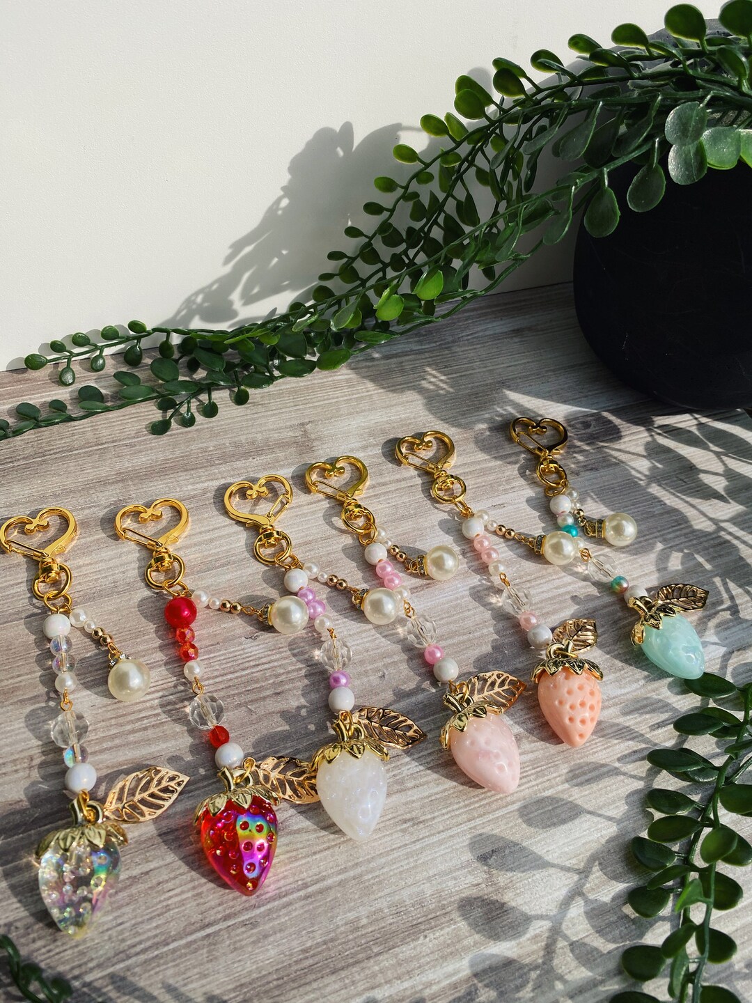 Strawberry Keychains, Iridescent Fruit Key Rings, Bag Accessories, Cute ...