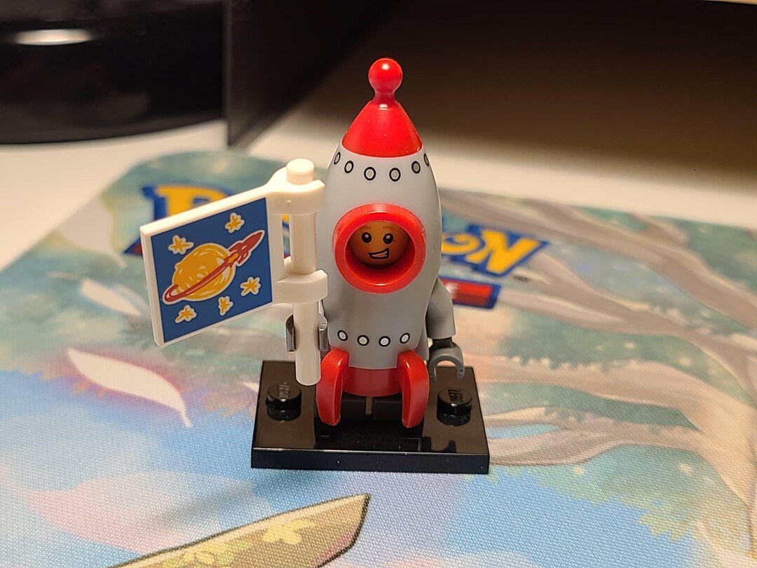 Lego Minifigure Single Minifigures for Sell Rocket Boy and Others ...