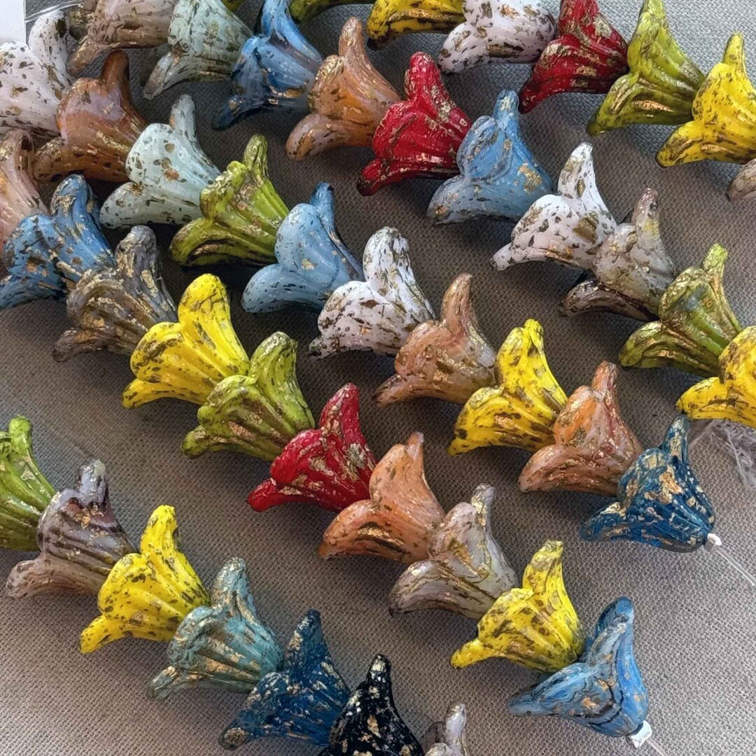 Mixed Trumpet Flowers, Boho Flower Beads, 9x15mm Trumpet Flowers, 10pcs ...