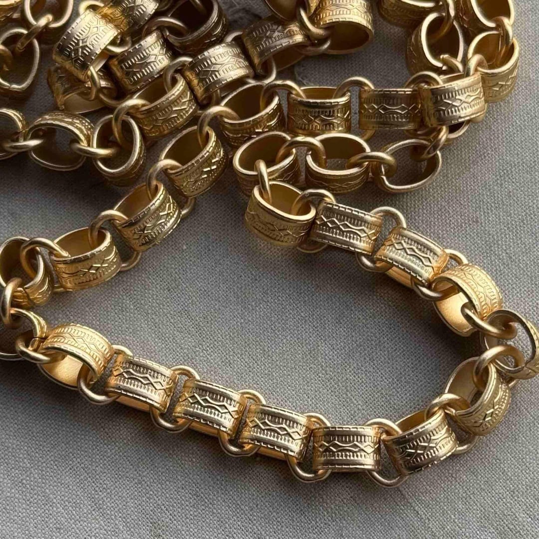 Matte Gold Book Chain, Vintage Style Bookchain, 8x5mm Oval, Dry Gulch ...