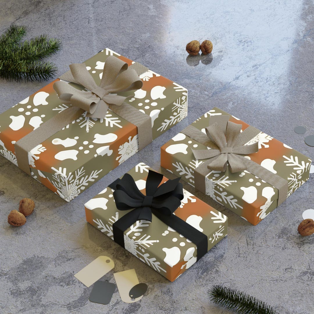 Cozy Winter Gift Wrapping Paper, Holiday Gift Wrap, Snowflake Pattern ...