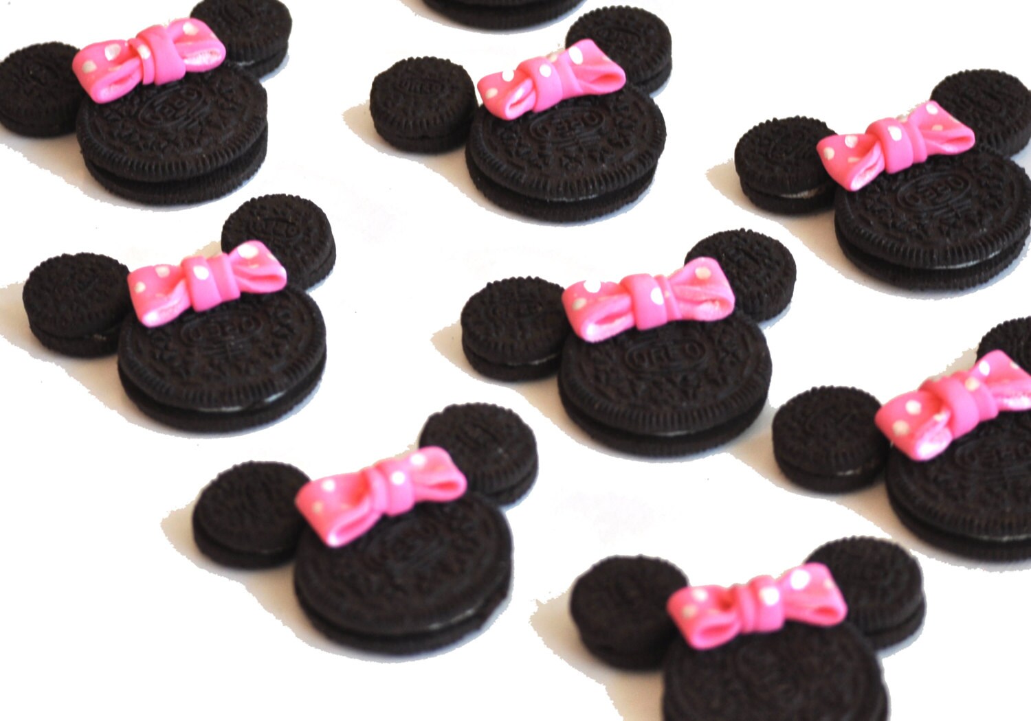 Minnie Mouse Oreo Cupcakes
