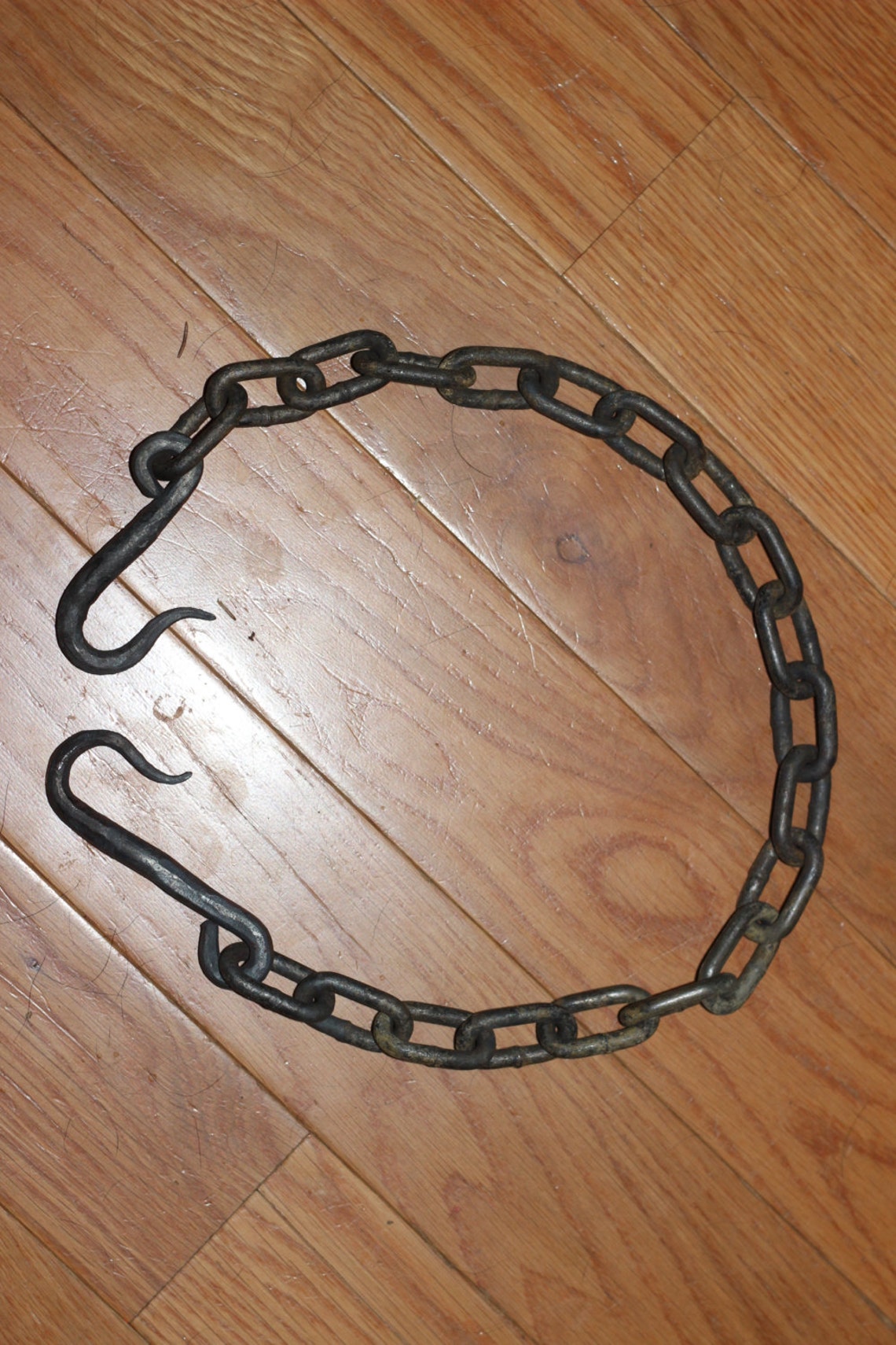 Tripod Chain - Etsy