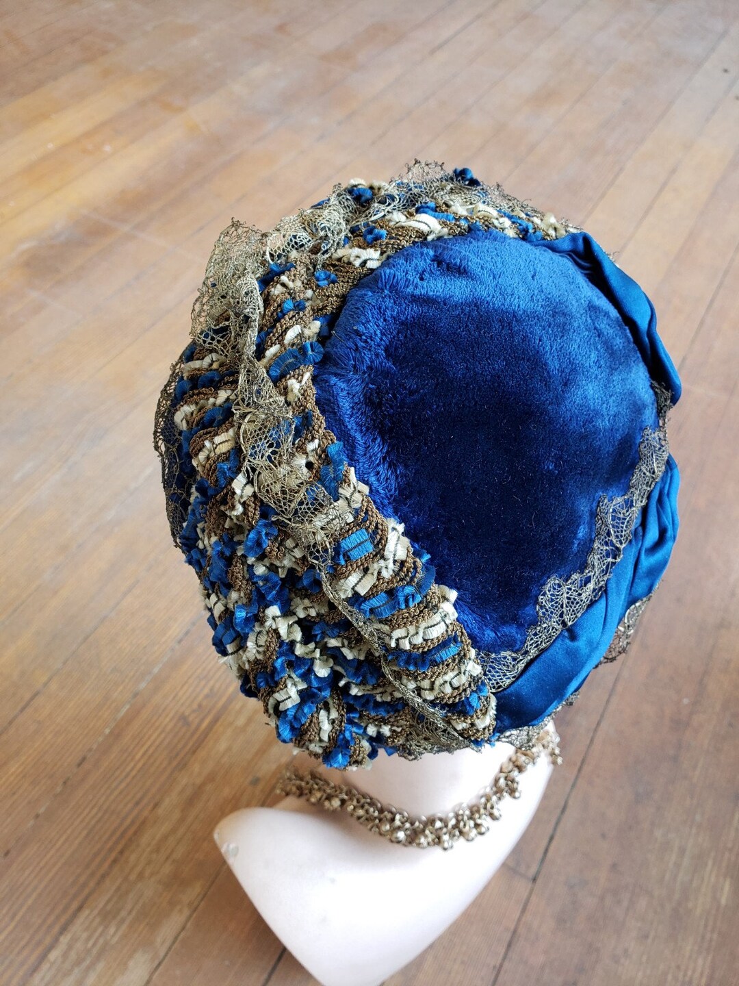 1870s,11" Wide X 12" Long, Royal Blue Velvet Bonnet - Etsy