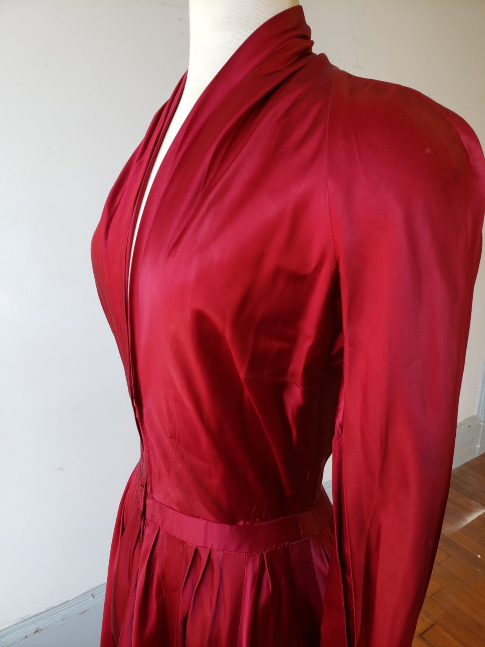 Circa 1940s, 34bust, Pure Silk Satin, Ruby Red Christian Dior Dinner ...