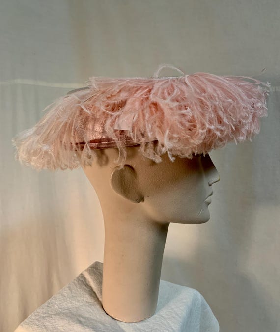 1950s ostrich feather hat - Gem