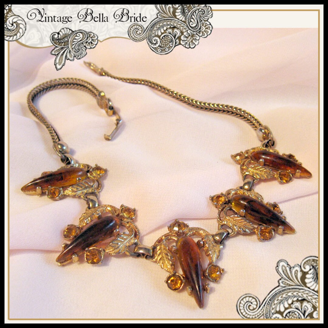 Vintage Cognac Colored Cabs With Gold Tone Leaves Autumn Necklace Selro ...