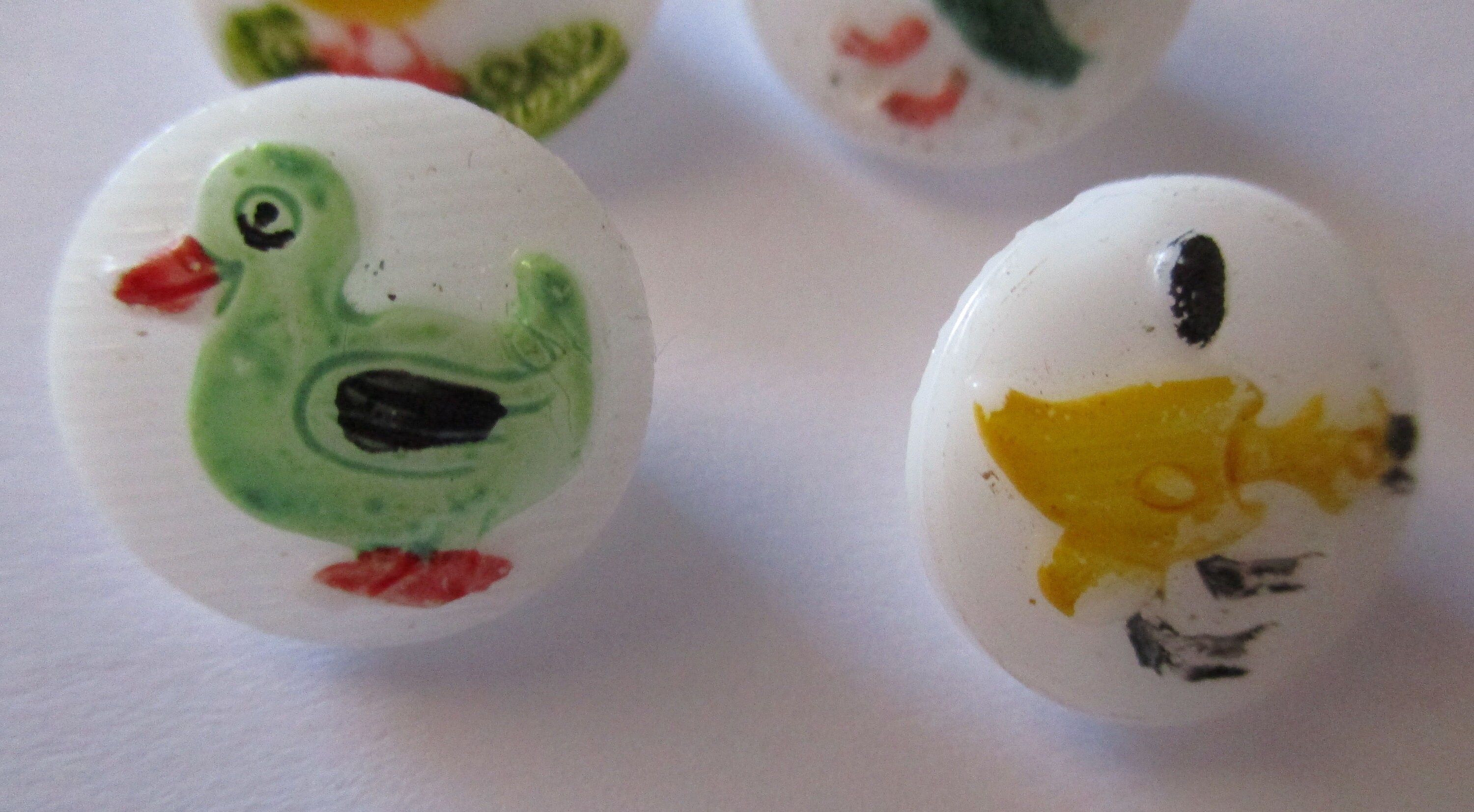 Vintage Buttons Duck Bluebird Geese Pelican Novelty Kiddie Milk Glass ...