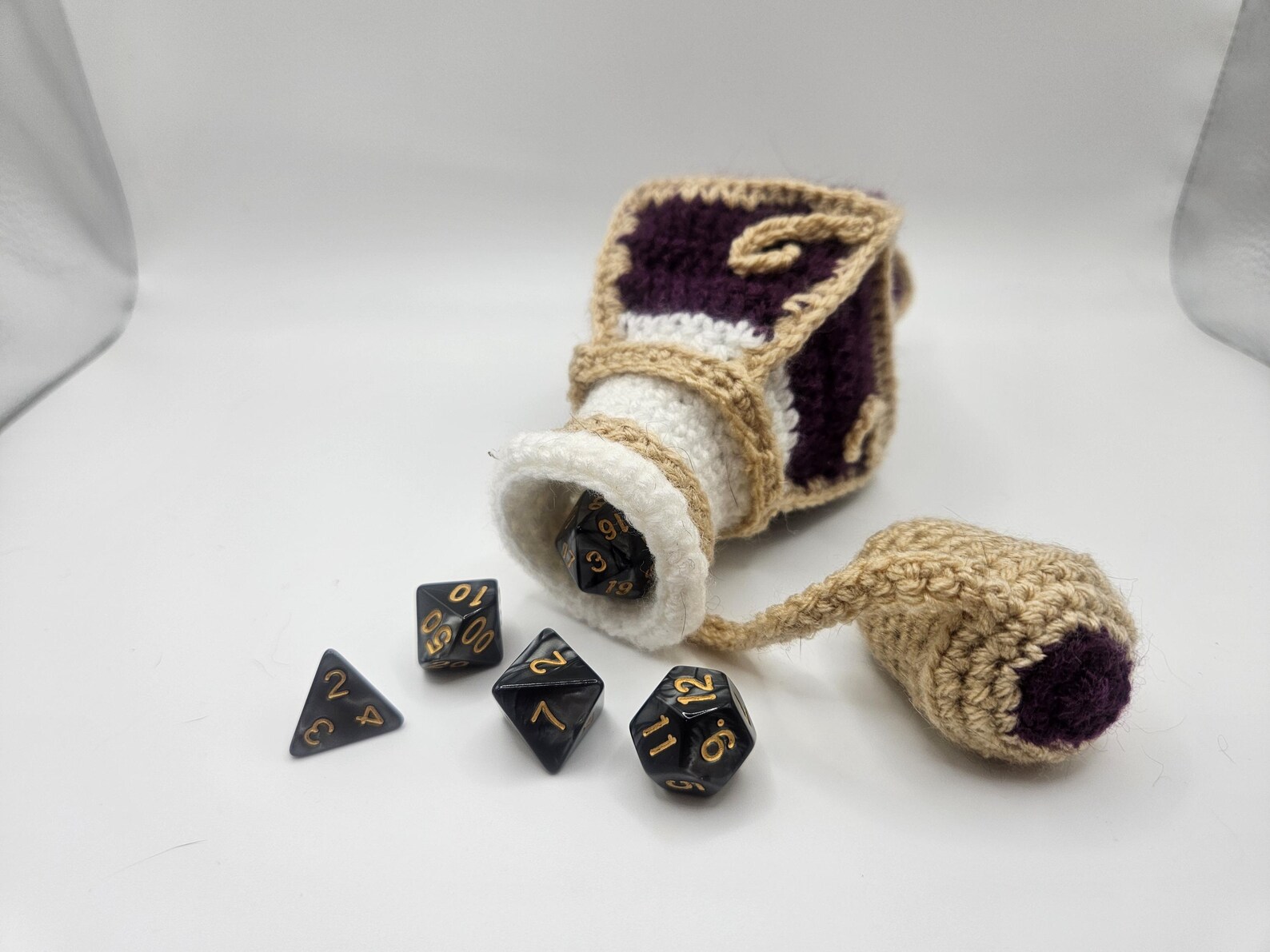 Crochet Pattern Potion Bottle Dice Bag, Royal Potion Bottle, Amigurumi ...