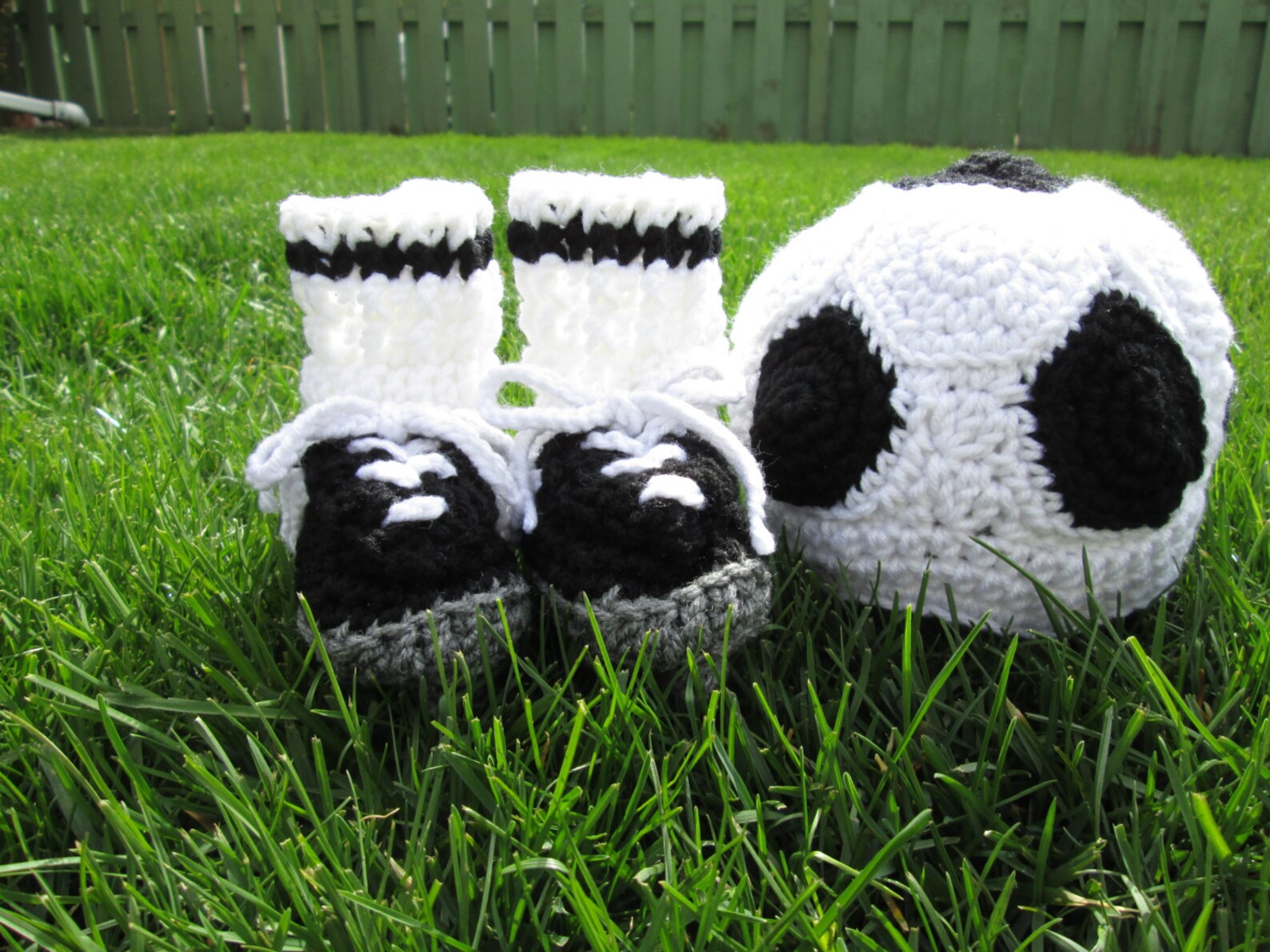 Baby Soccer Booties and Soccer Ball Hat World Cup - Etsy