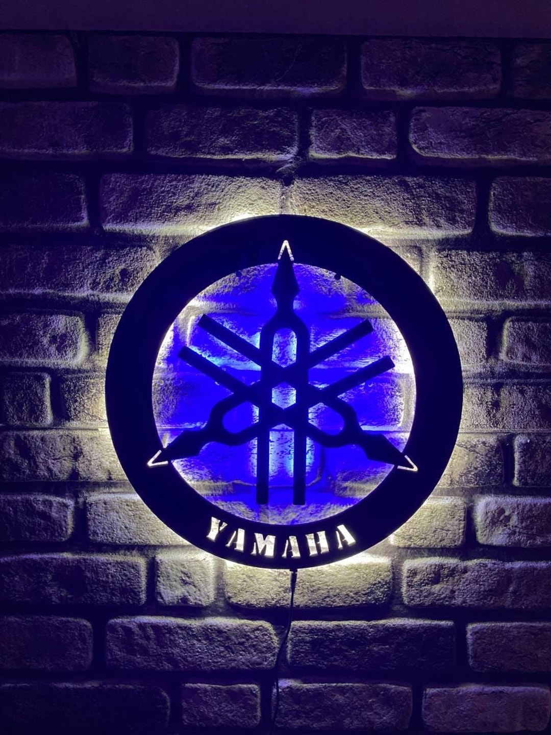 Yamaha Motorcycles LED Silhouette Sign Eye-catching Wall Decor for ...