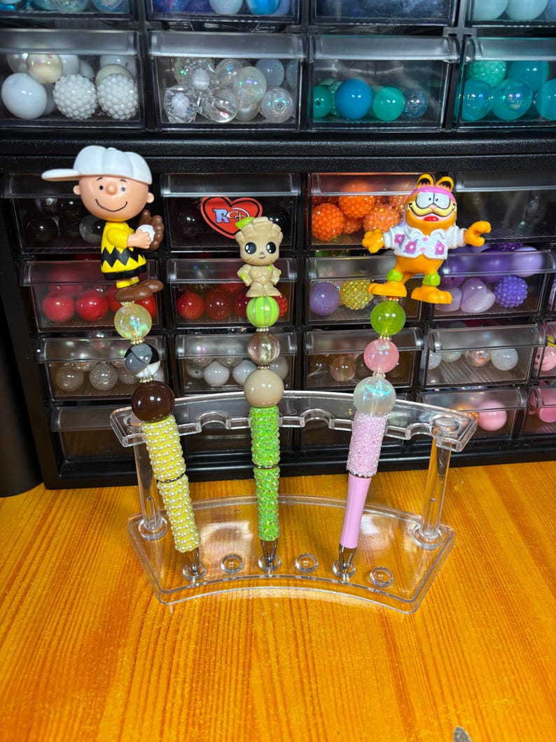 Charlie Brown and Garfield Beaded Pens - Etsy