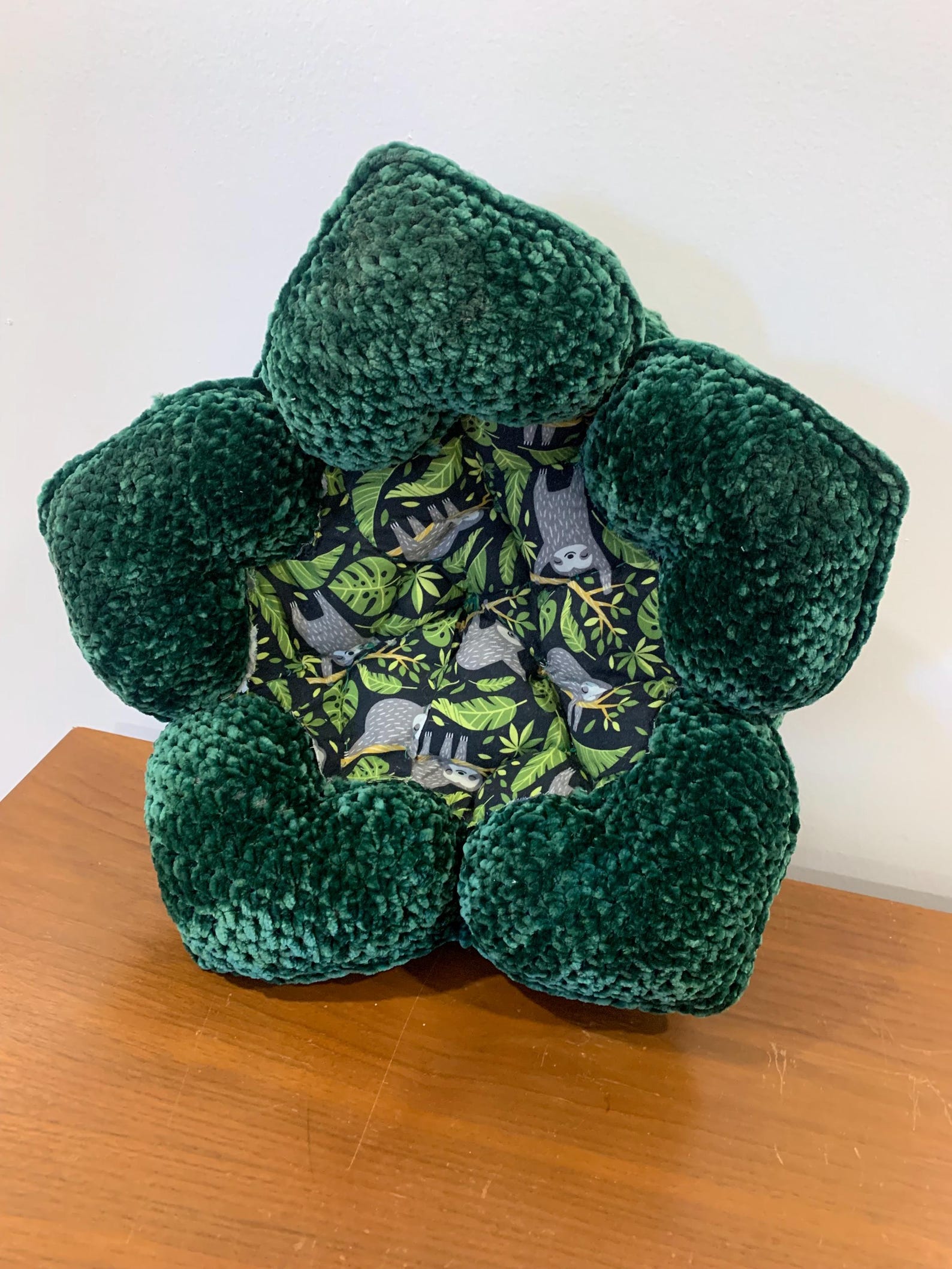 Easy Crochet Succulent Pillow Pattern for Beginners - Etsy