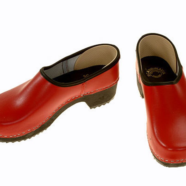 Red Clogs - Etsy