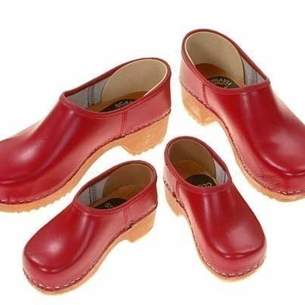 Red Clogs - Etsy