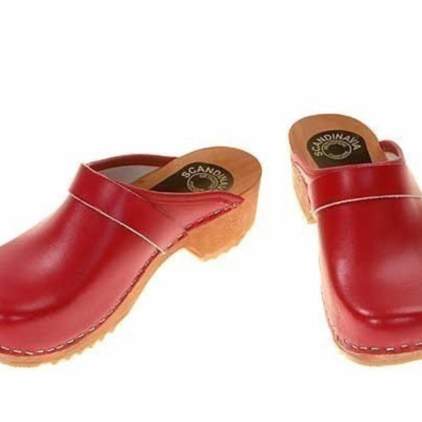 Red Clogs - Etsy