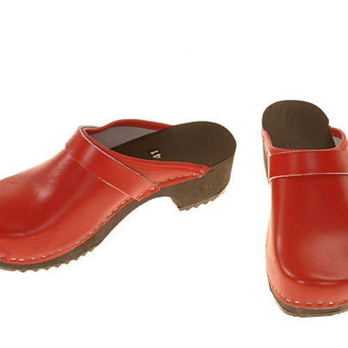 Clogs Red With Turnable Strap - Etsy