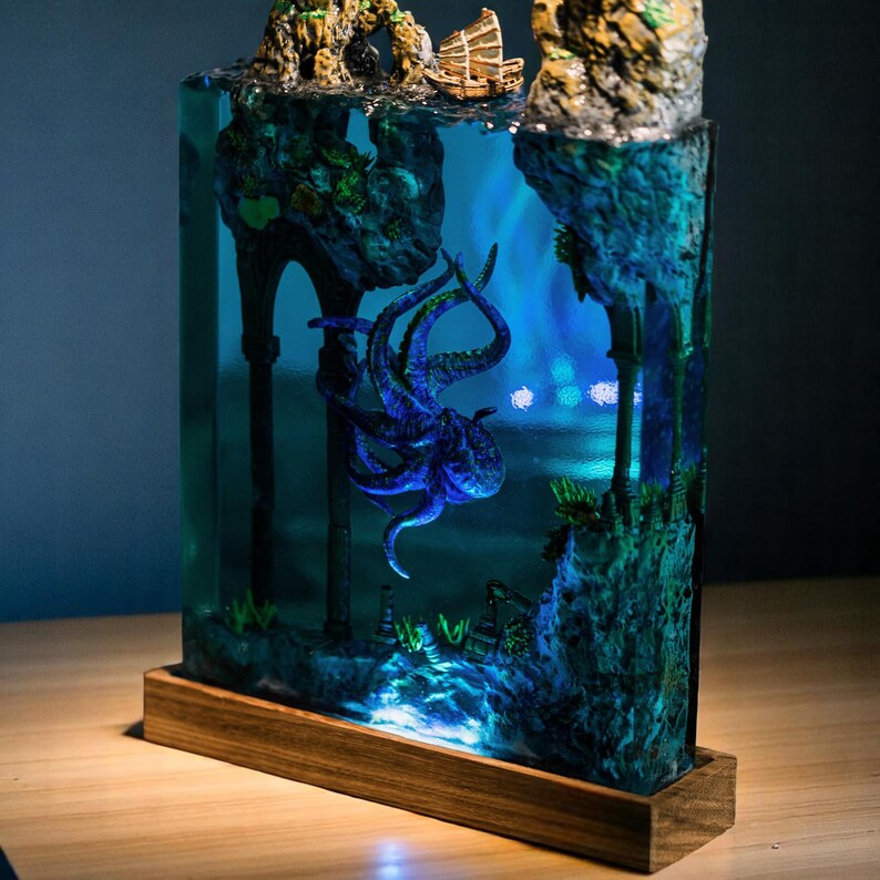 Ocean Adventure Resin Lamp – Scuba Diver Lamp, Octopus and Shark Epoxy ...