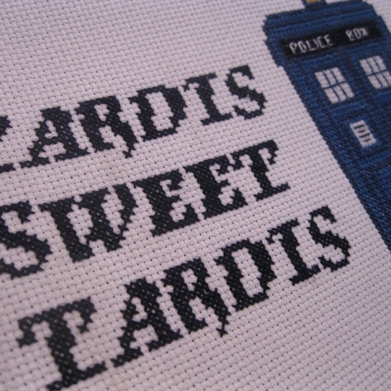Tardis Cross Stitch - Etsy