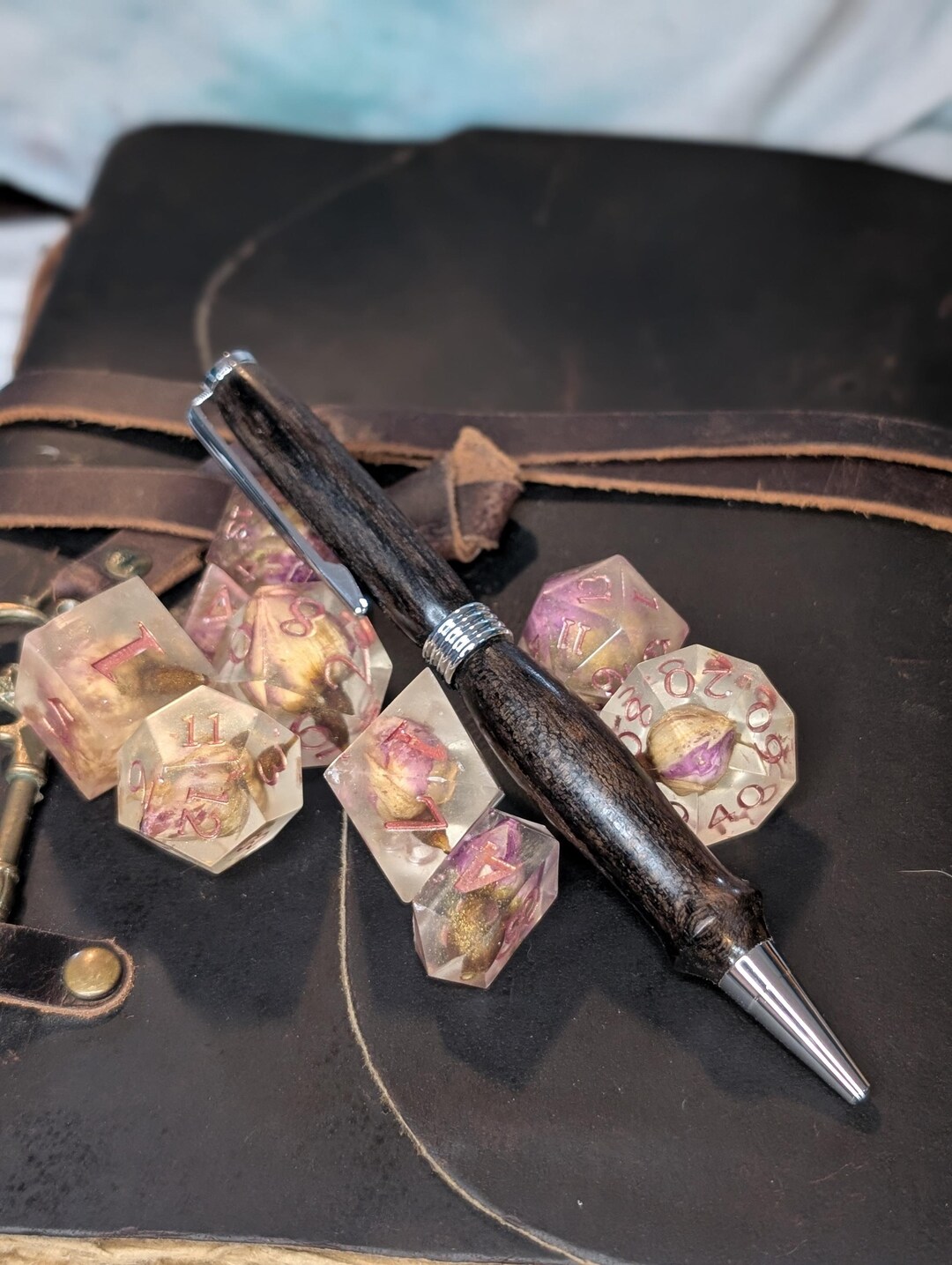 Scholar Quill: Hardwood Twist Pen for Dnd - Etsy