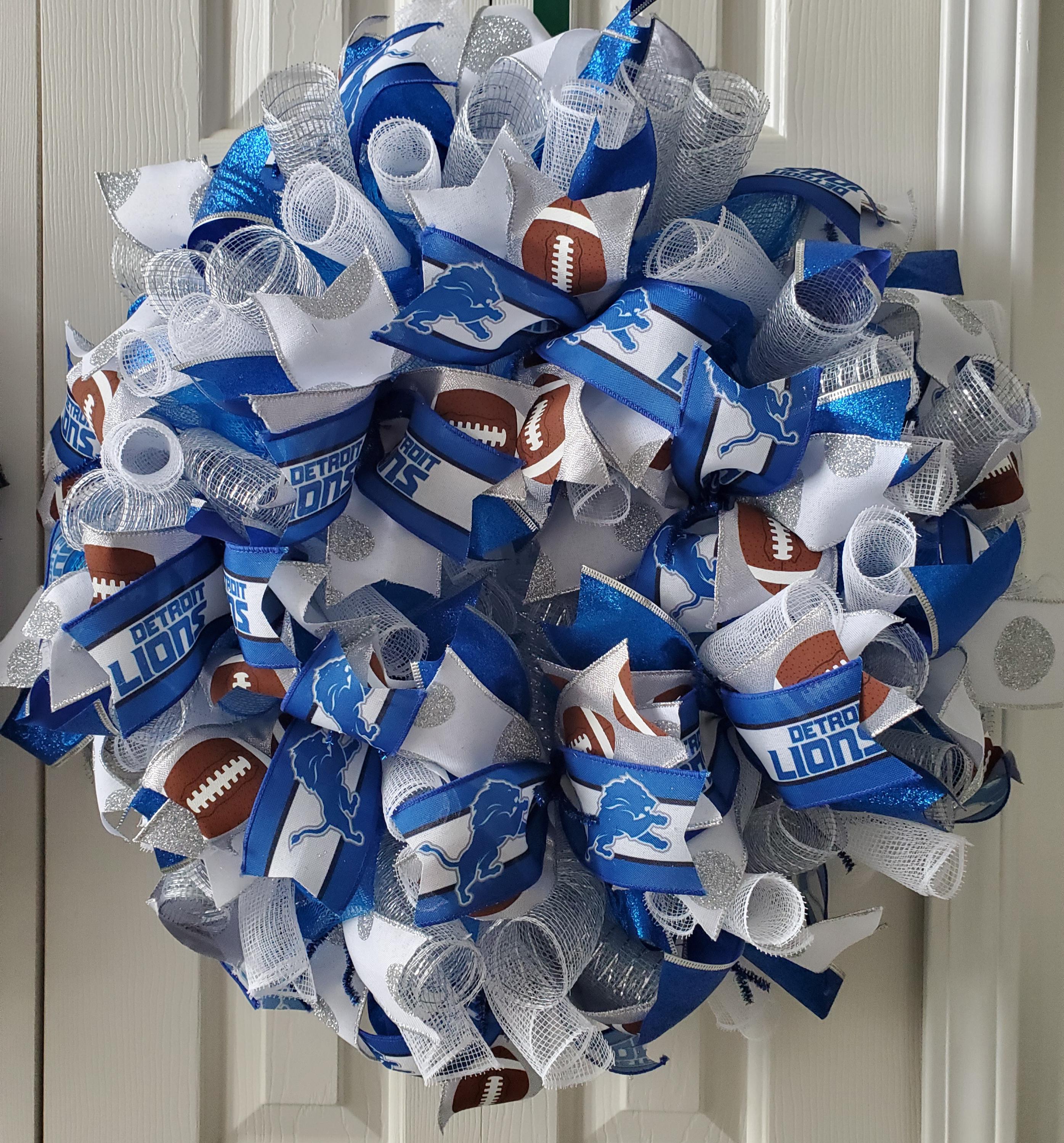 Detroit Lions Football Wreath - 4 Styles Available - Etsy