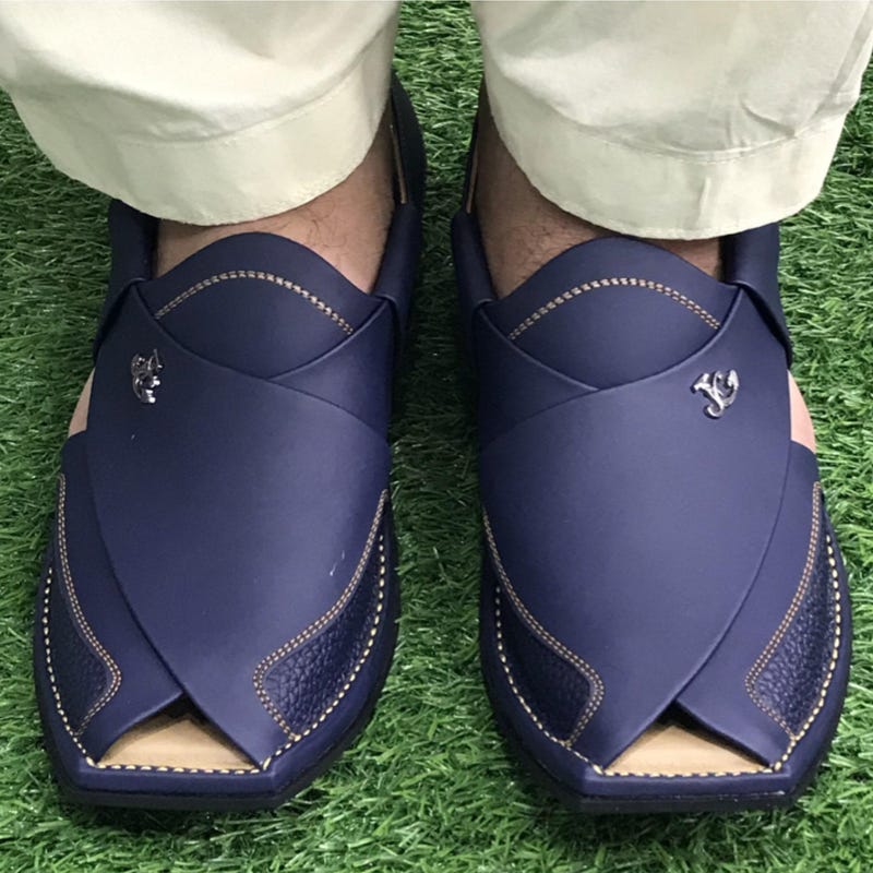 Chapal Men - Etsy