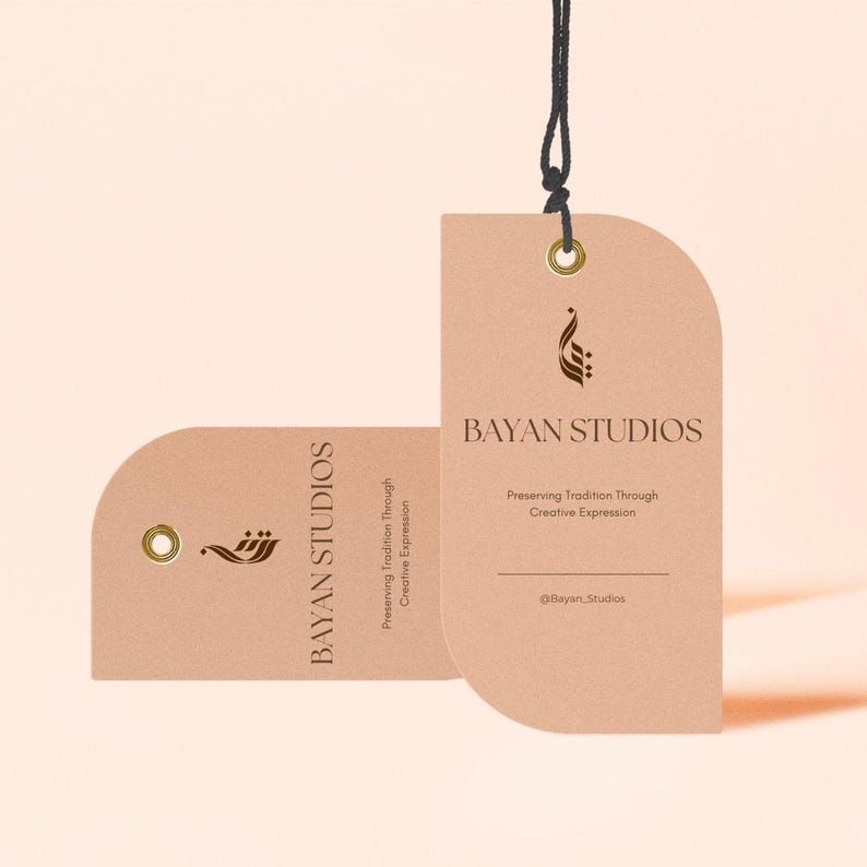 White Arabic Calligraphyt-shirt Minimalist Arabic T-shirt for Everyday ...