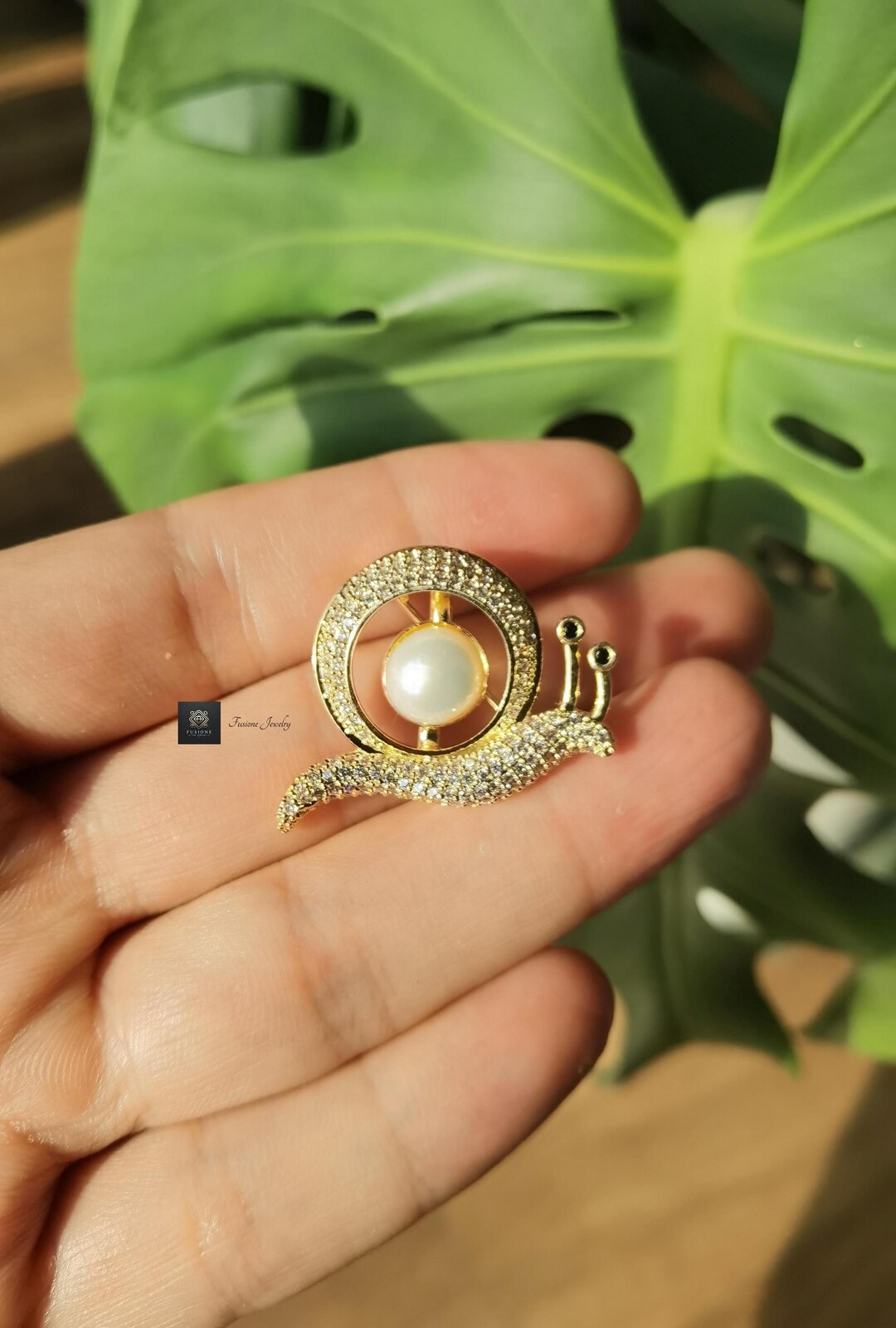 Sparkling Snail Brooch Large Freshwater Pearl, Wedding Gift, Brooch for ...