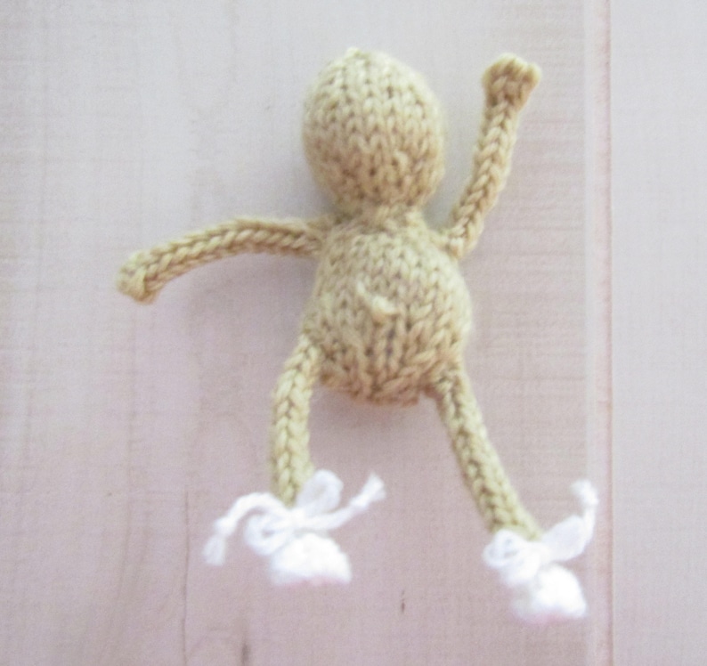 Pattern for Knitted 4 Inch Baby Doll, Hats and Crochet Basket - Etsy