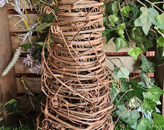 Grapevine Topiary Cone: Rustic Farmhouse Decor (11-12" X 4") - Etsy