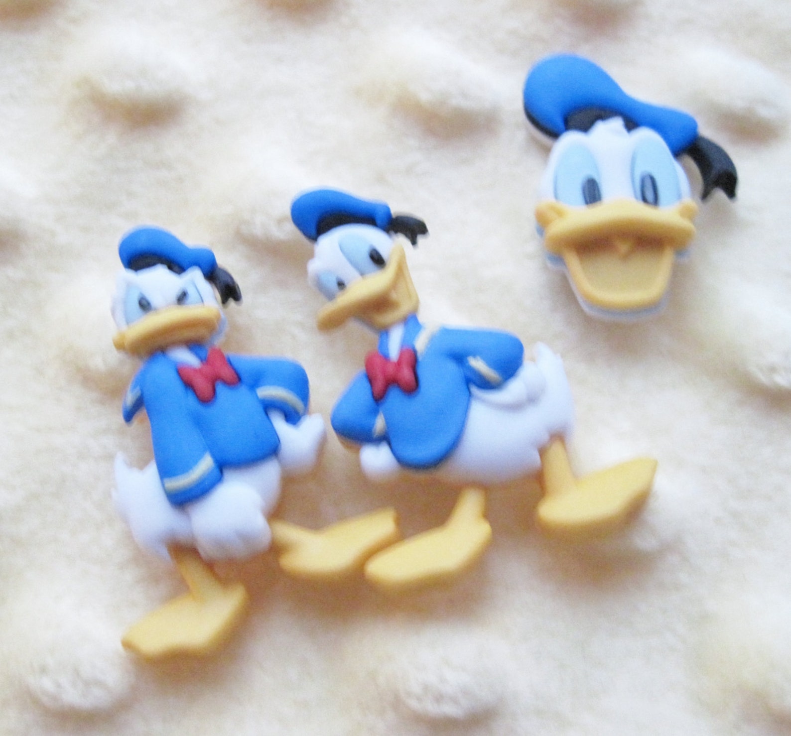Donald Duck Disney Buttons Set of 3 - Etsy