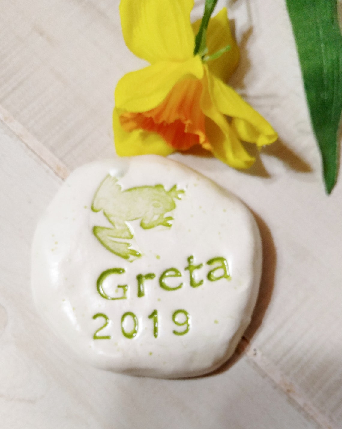 Pet Frog Memorial Stone Personalized 2.5 to 3.5 Ships | Etsy