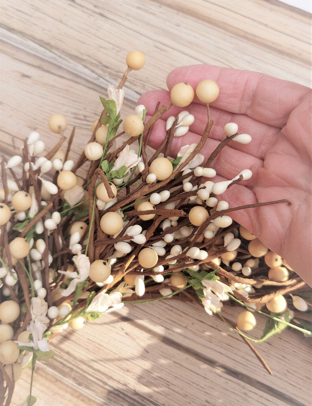 Mixed Berry Starter Wreath: Cream & White, 20 or 14 Inch - Etsy