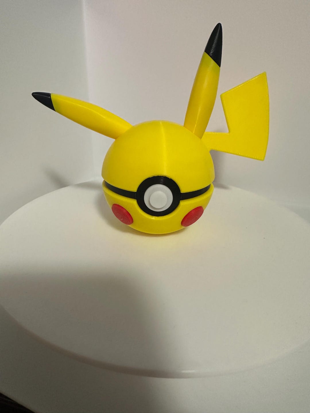 Full Size Pokémon Poke Ball - Pikachu Ball - Etsy