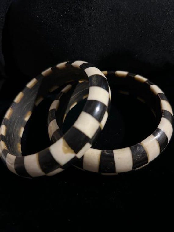 1980 bangles ebony and bone African imported black an… - Gem
