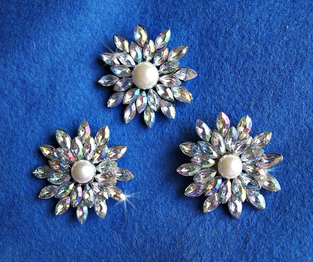 Rhinestone and Faux Pearl Brooch 3 Piece Lot Sparkle - Etsy