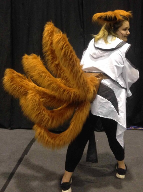 White Nine Tailed Fox Cosplay