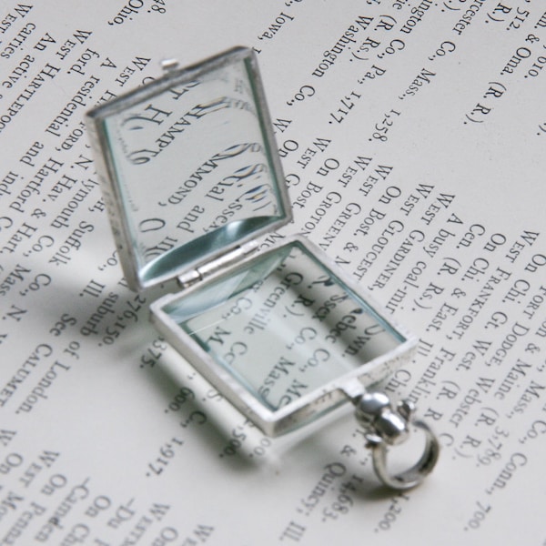 Locket Display - Etsy