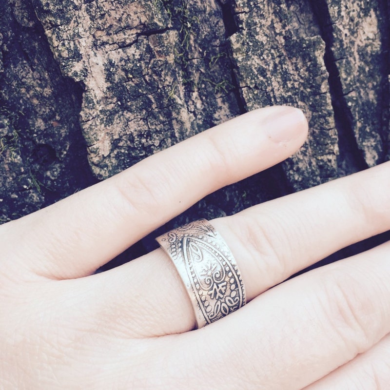 Paisley Ring - Etsy